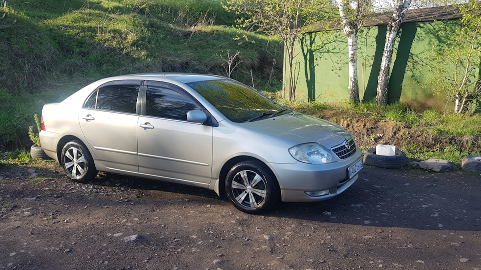 Toyota Corolla (120) 1.5 бензиновый 2001 | на DRIVE2