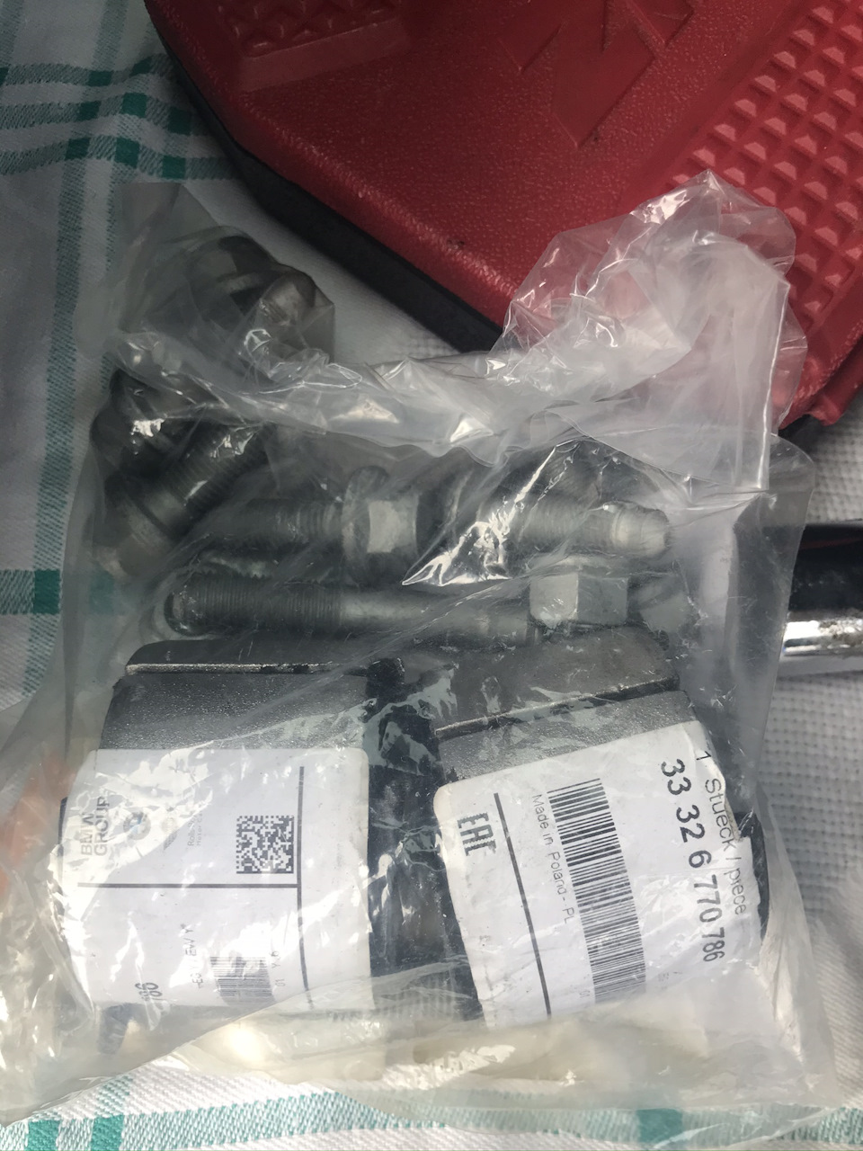 33326770786 Резинометаллический шарнир BMW | Запчасти на DRIVE2