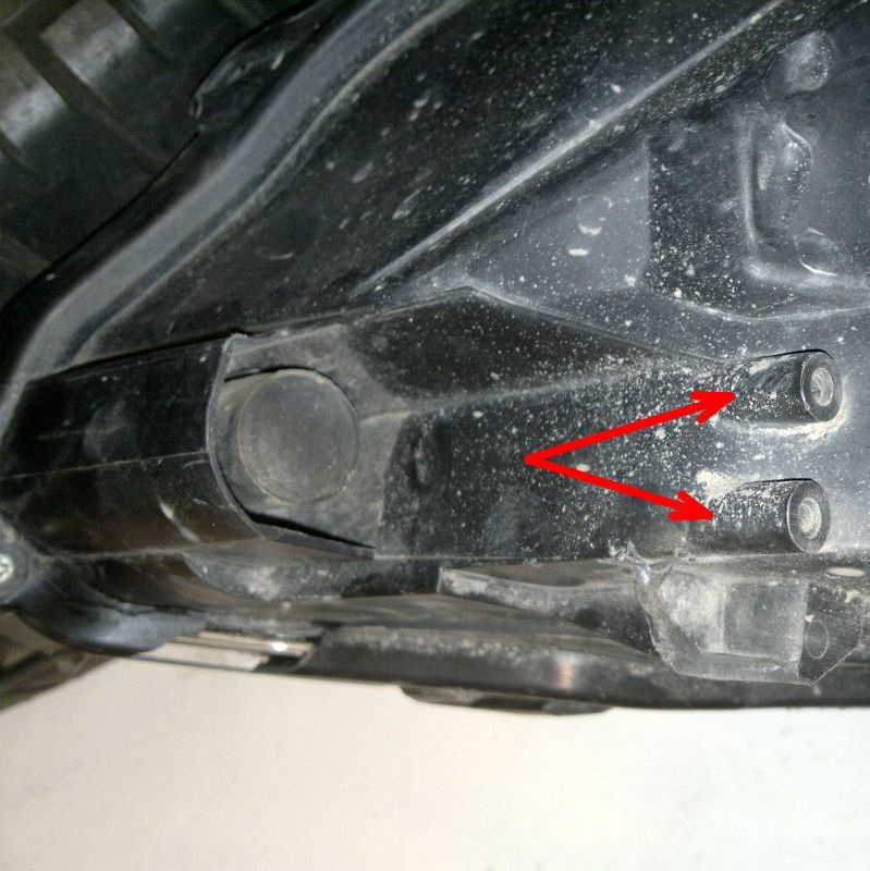 Ремкомплект креплений фар Т27 — Toyota Avensis III, 1,8 л, 2012 года ...