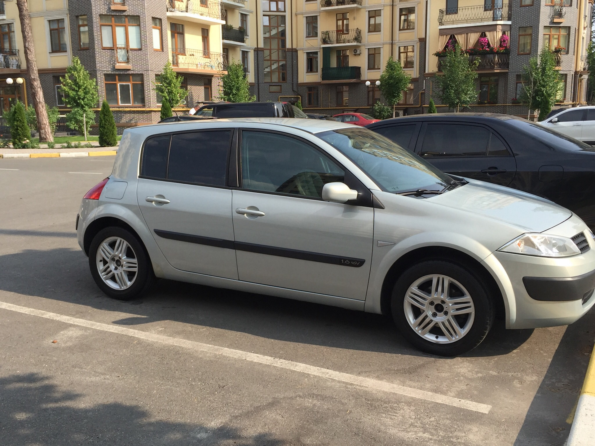Пополнение в гараже Renault Megane ll — Nissan Pathfinder (3G), 4 л ...
