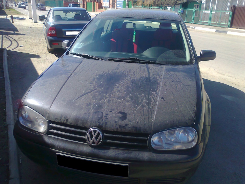 один день прокатился — Volkswagen Golf Mk4 1 4 л 2000 года
