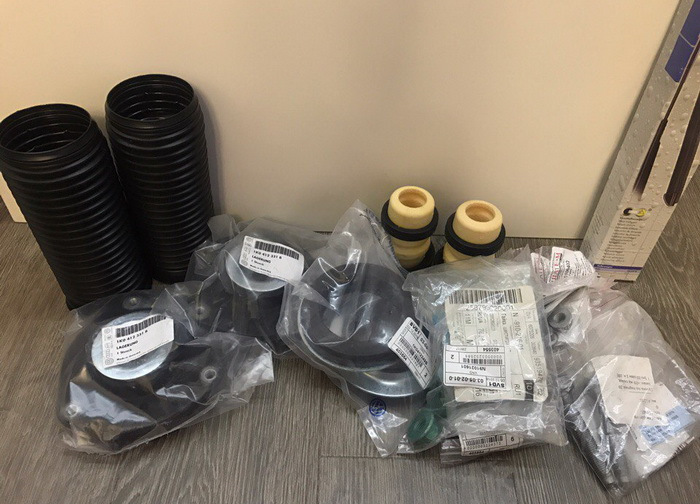 Замена передней опоры и опорного подшипника — Volkswagen Passat B6, 2 л ...