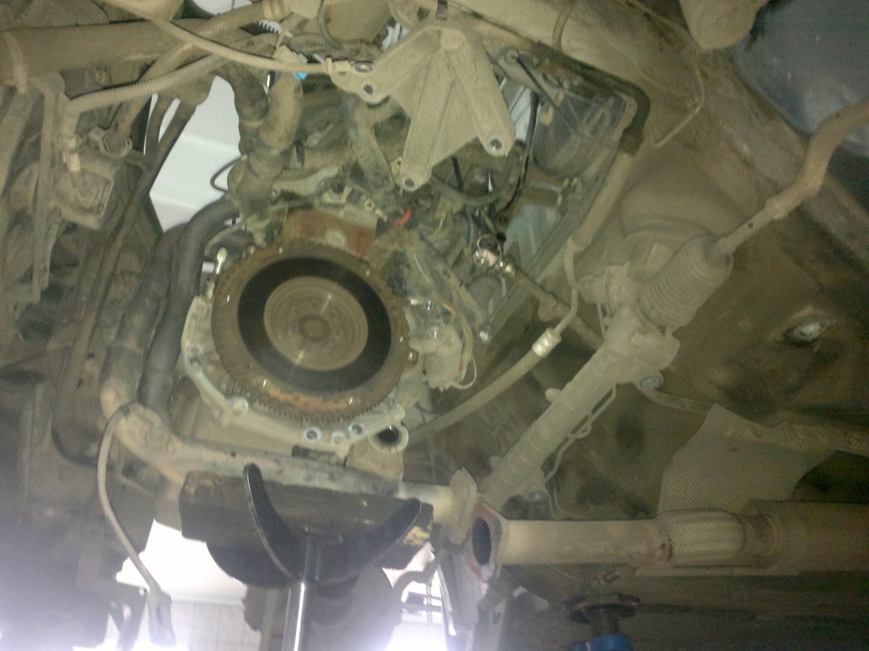 Планове Т.О. + замена сцепления на Valeo — Renault Logan (1G), 1,6 л ...