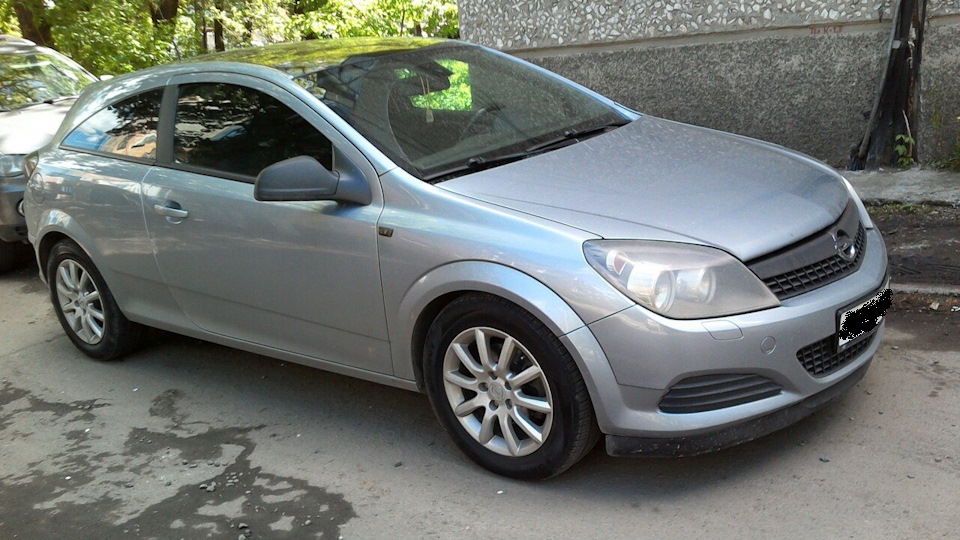 1 На данный момент — Opel Astra H Gtc 1 6 л 2010 года визит на