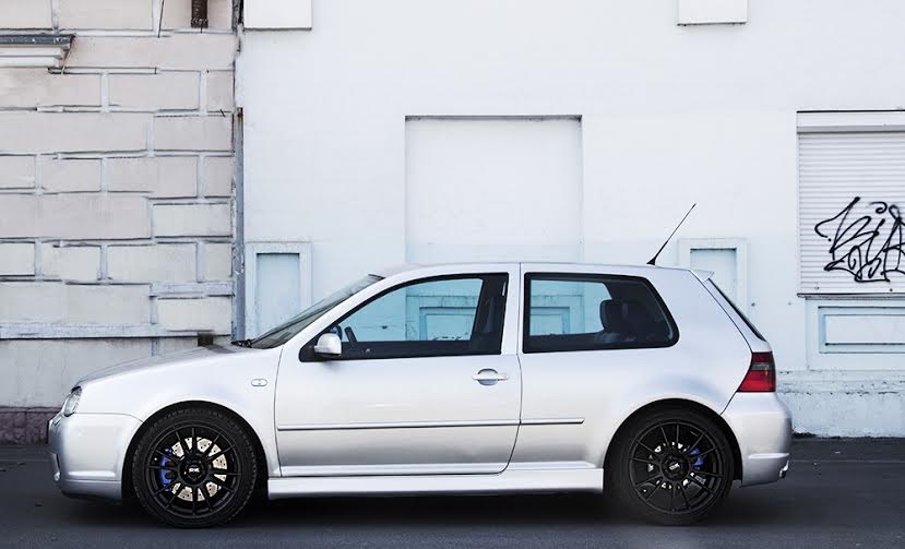 OZ Racing Ultraleggera ; — )) — Volkswagen Golf R Mk4, 3,2 л, 2004 года ...