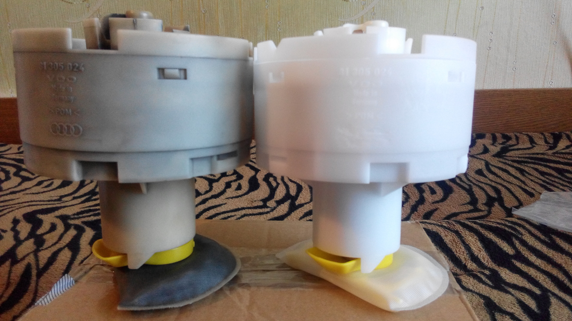 Замена топливного насоса — Audi A6 (C5), 2,4 л, 1998 года | запчасти ...