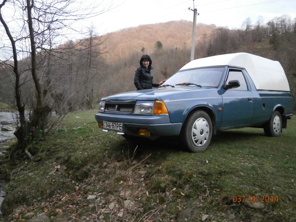 фото мерсквич с любимой — Москвич 2335, 1,8 л, 1994 года | фотография ...