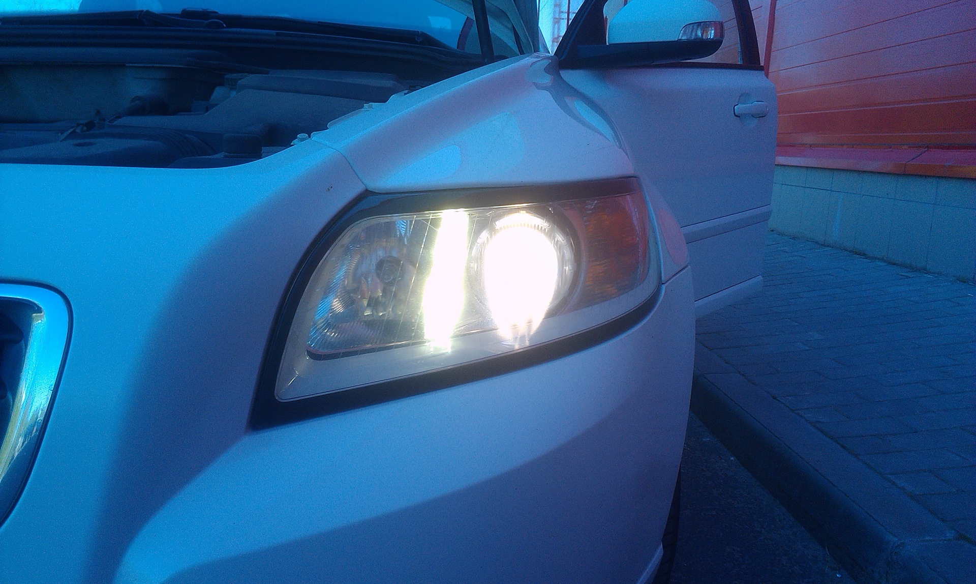 Пересвет на LED — Volvo S40 (2G), 1,6 л, 2011 года | стайлинг | DRIVE2