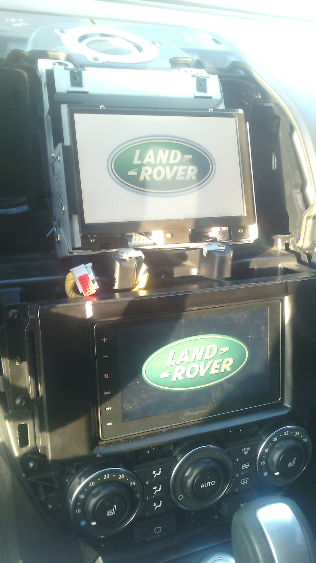 Управление с кнопок руля Zexma mfd207un-dip — Land Rover Freelander 2 ...