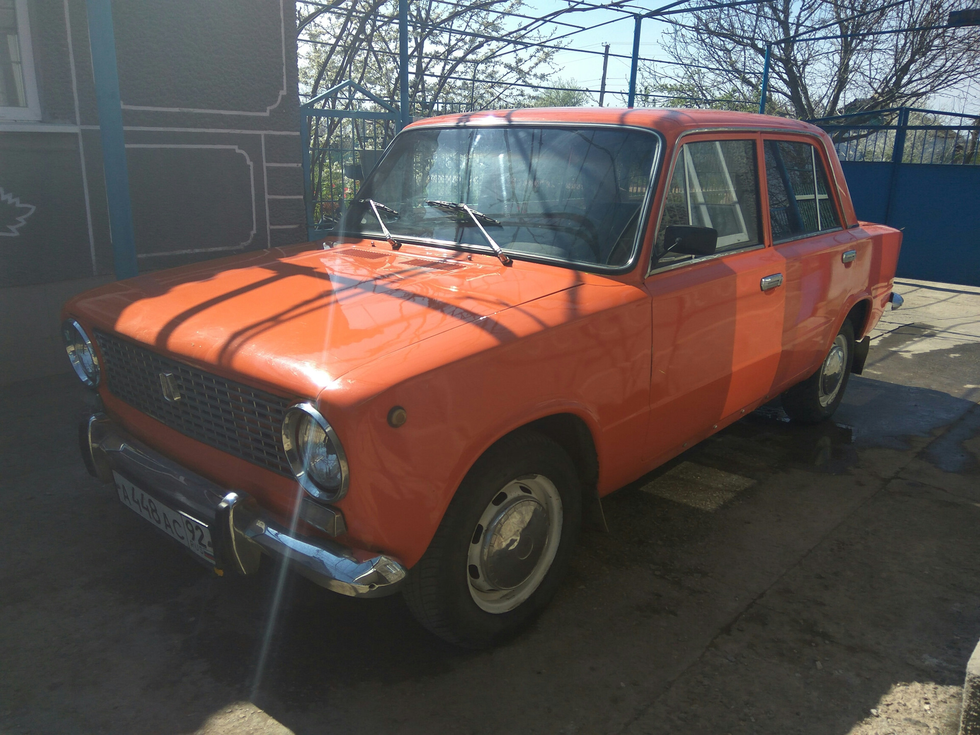Привел в порядок старушку) — Lada 2101, 1,2 л, 1975 года | наблюдение ...