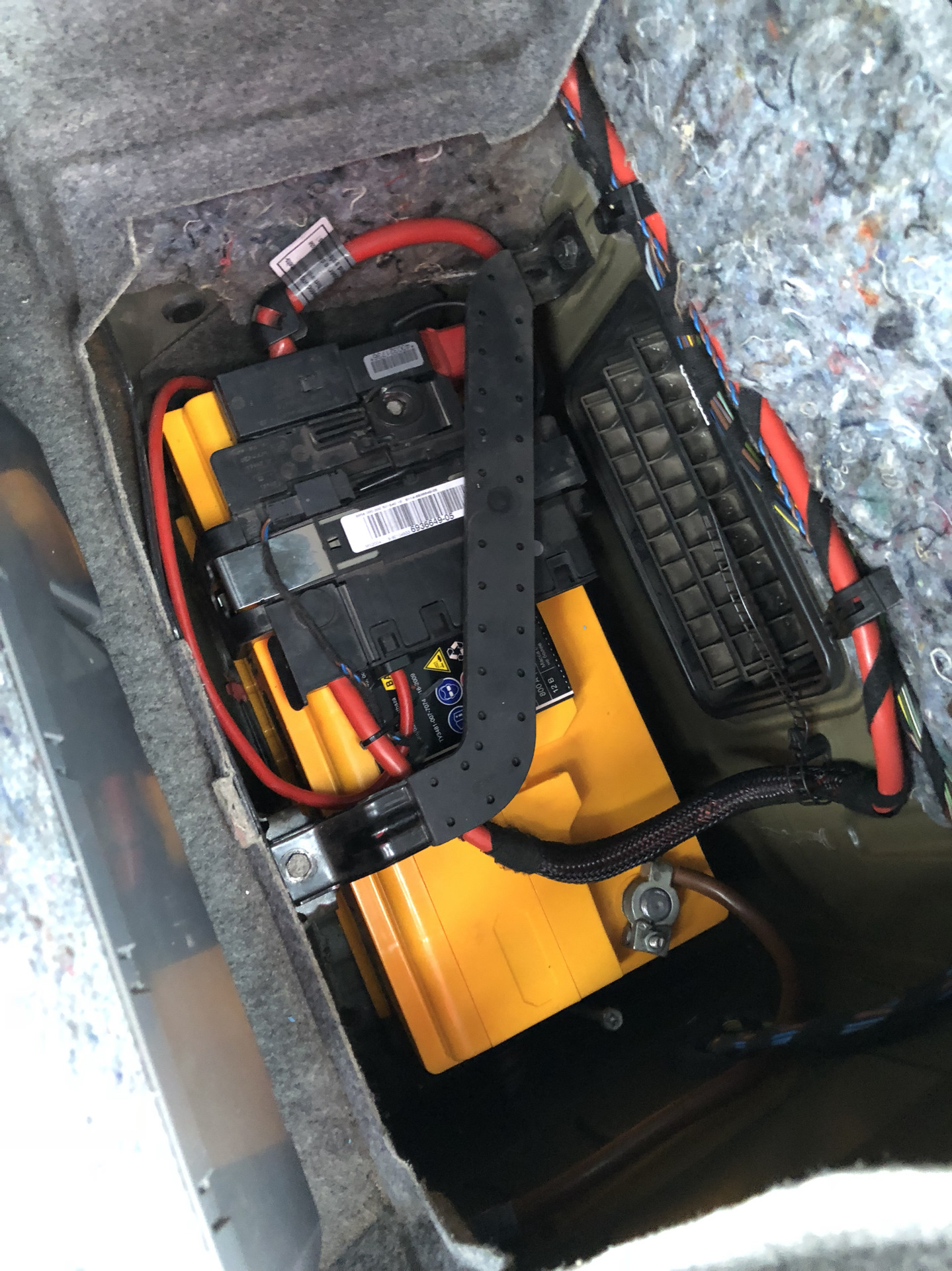 Всего по чуть-чуть — BMW 3 series (E90), 2 л, 2005 года | автозвук | DRIVE2