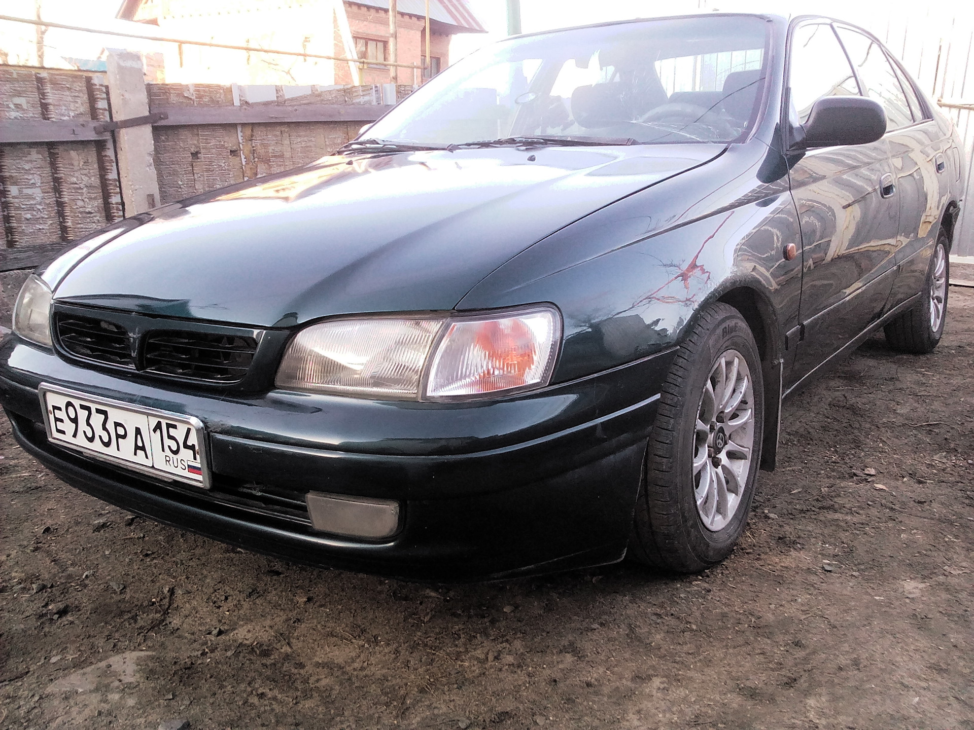 помыл и полирнул немного ) — Toyota Carina E, 1,6 л, 1997 года | просто ...