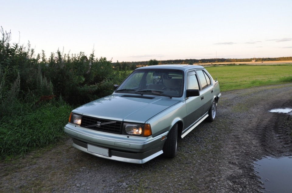 Идеал 300-й серии — Volvo 340, 1,6 л, 1988 года | фотография | DRIVE2