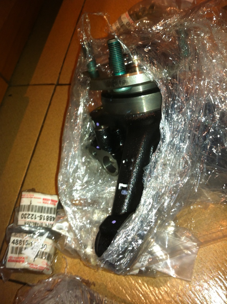 Ходовка-Амортизаторы — Toyota Corolla Levin (AE110/111), 2 л, 1998 года ...