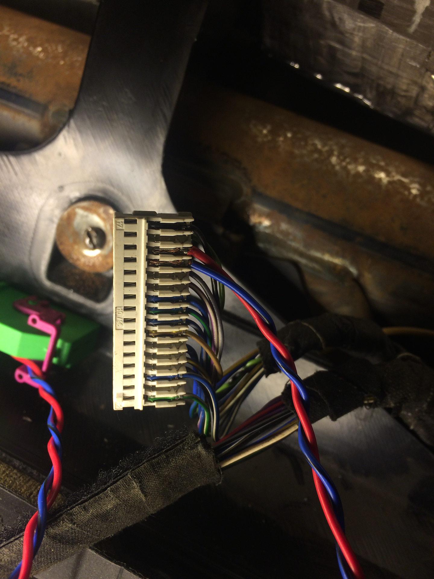 Замена 919 приборки на Юбилейку 920 — Volkswagen Golf Mk4, 1,8 л, 1999 ...