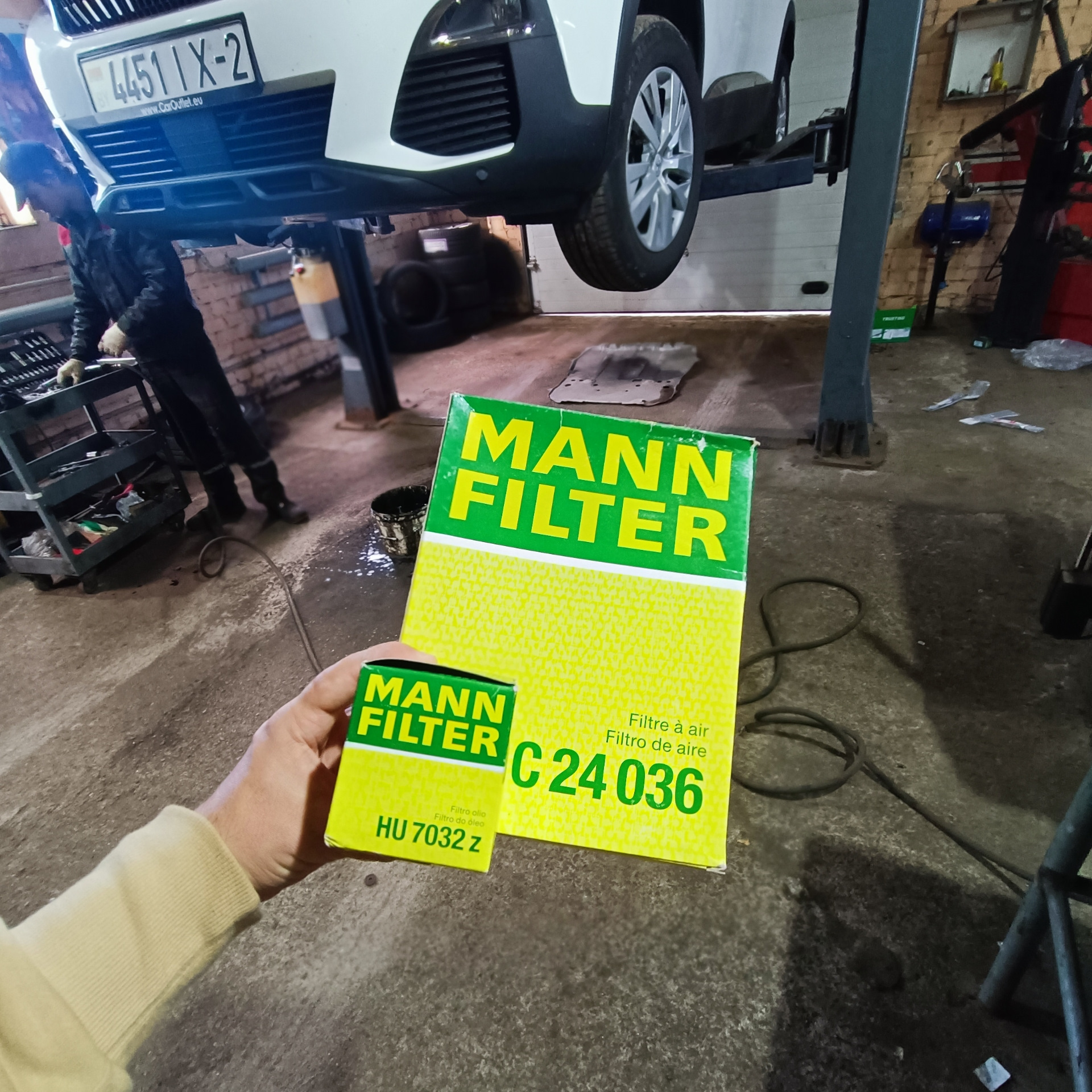 #12 Замена масла ДВС, колодок. — Peugeot 3008 (2G), 1,5 л, 2018 года | плановое ТО | DRIVE2