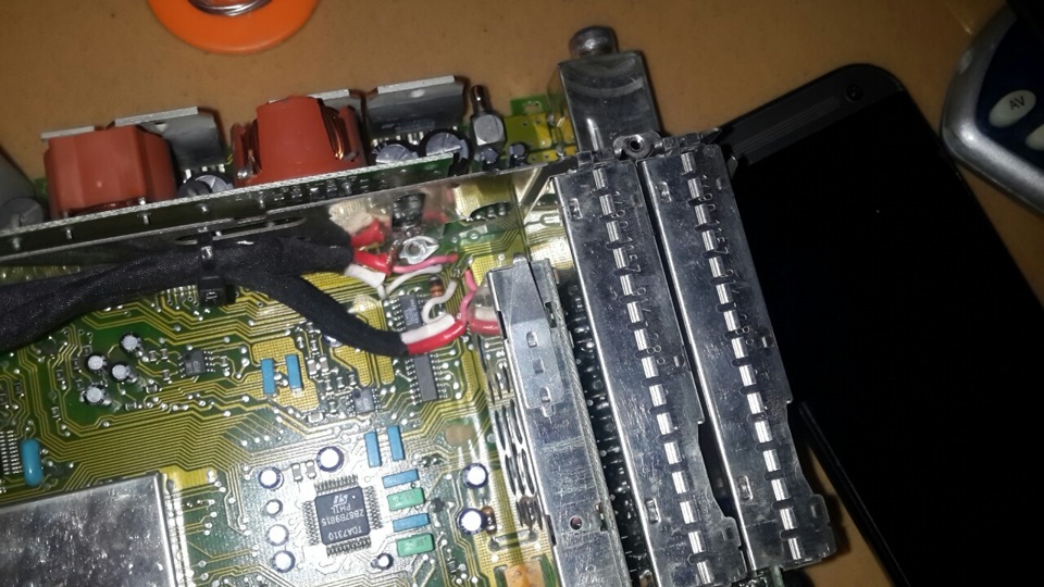 Линейные выходы bm24 — BMW 7 series (E38), 3,5 л, 1999 года | автозвук ...