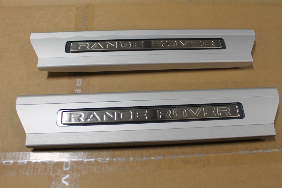 Накладки с подсветкой на пороги | Range Rover LWB VPLGS0261 — United ...