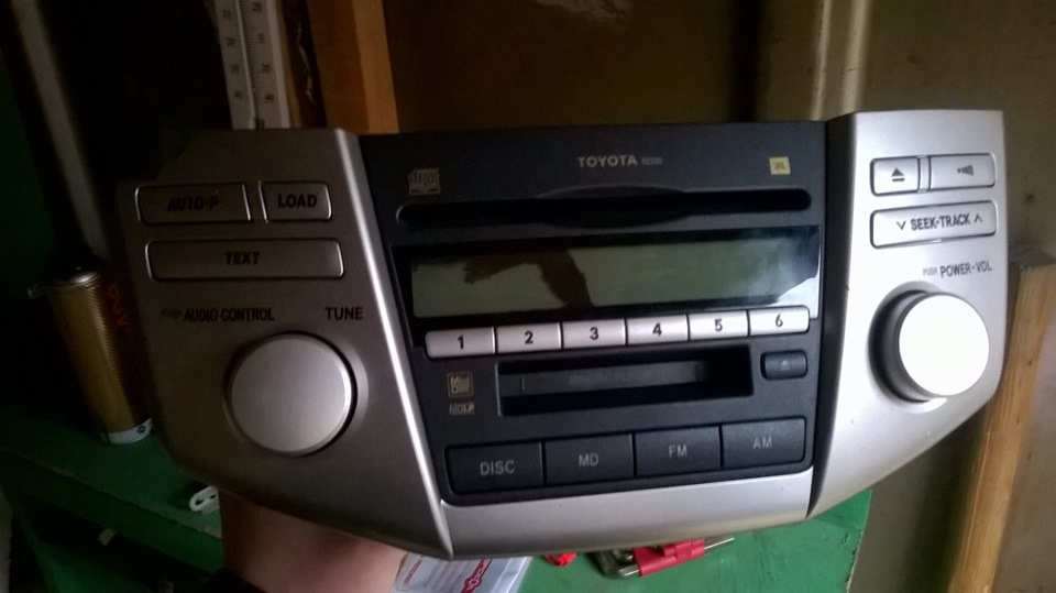 [Подарил] на опыты штатную магнитолу Toyota Harrier ACU30 — Toyota ...