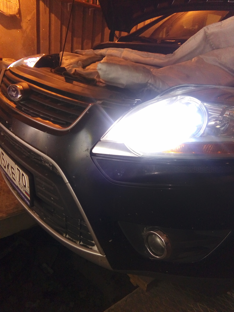 Замена габаритов — Ford Kuga (1G), 2 л, 2011 года | тюнинг | DRIVE2