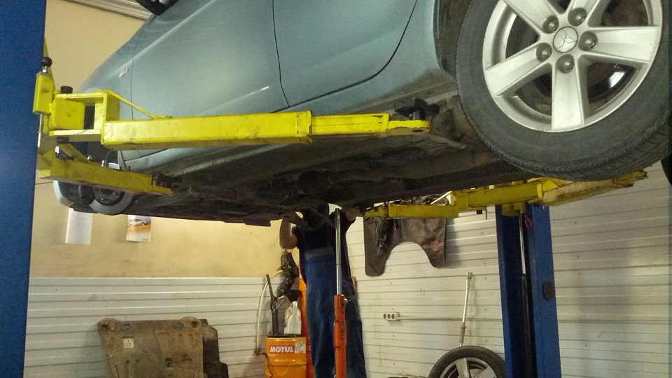 Сальник привода и подшипник ступицы 158 000 км — Mitsubishi Lancer ...