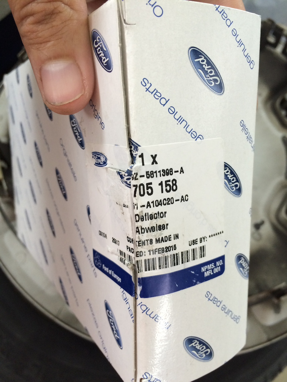 Недостающие детальки — Ford Focus Hatchback III, 1,6 л, 2012 года ...