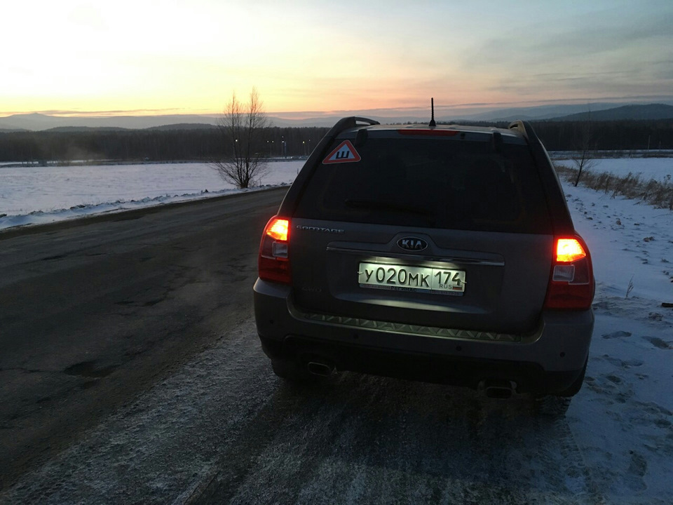 Лампочки габаритные (понеслось) — KIA Sportage (2G), 2 л, 2010 года ...