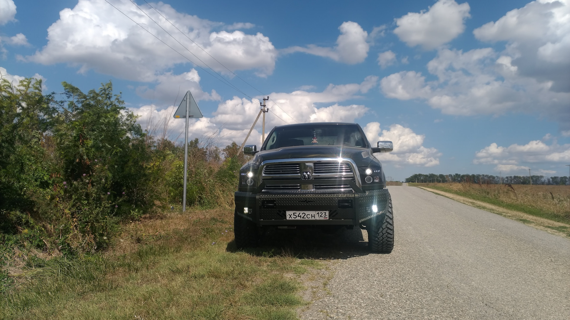 Dodge Ram 6.7 дизельный 2011 | 2500 6.7 LONGHORN на DRIVE2