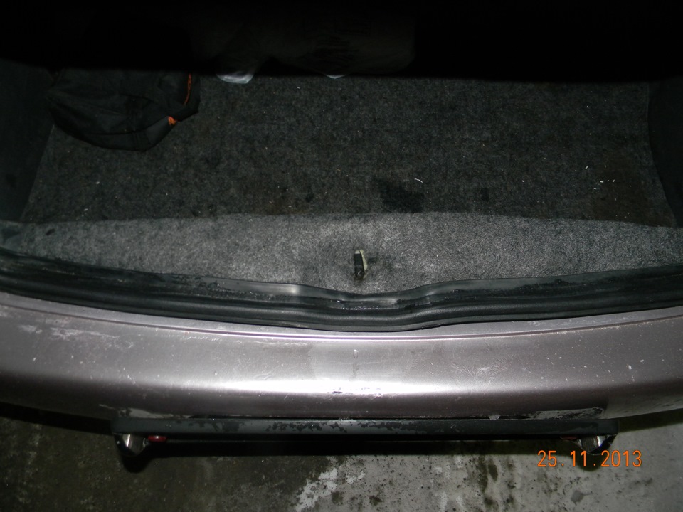 Тюнинх задней части багажника) — Toyota Vitz (10), 1 л, 2000 года ...