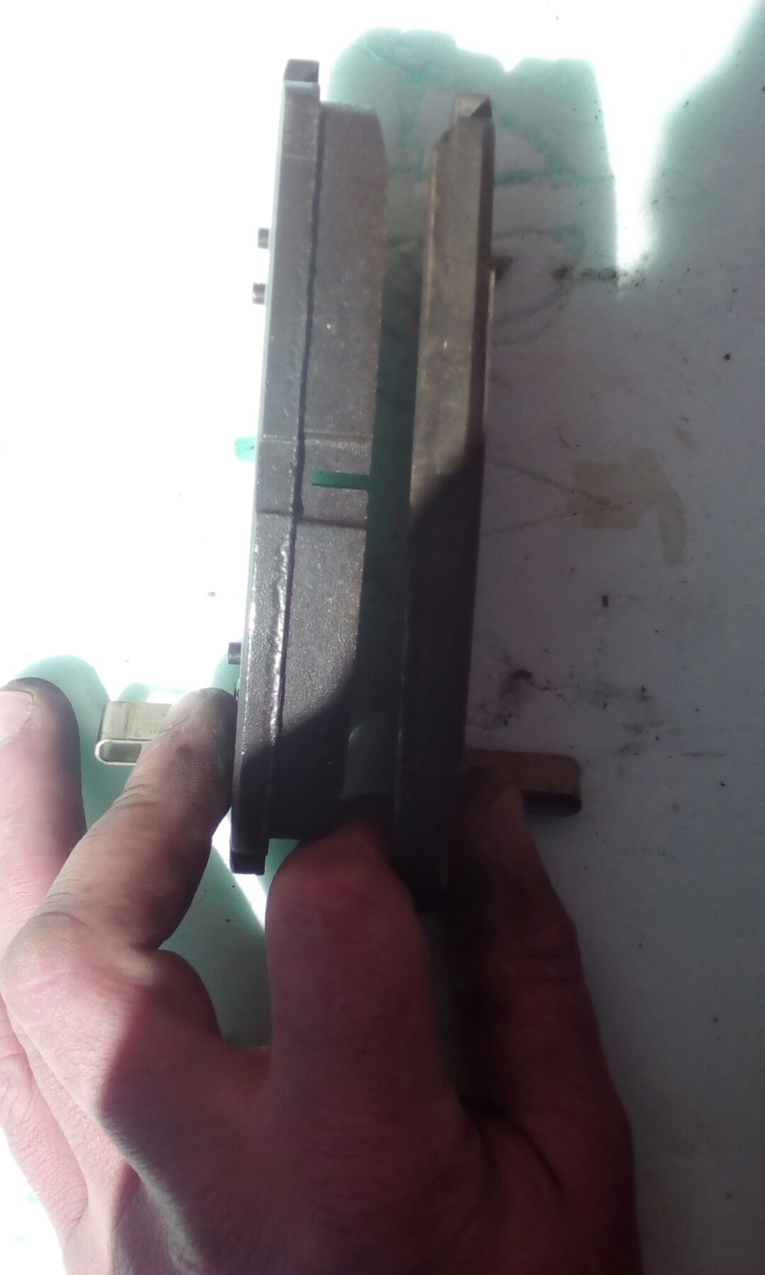 Замена передних тормозных колодок — KIA Rio (3G), 1,6 л, 2013 года ...