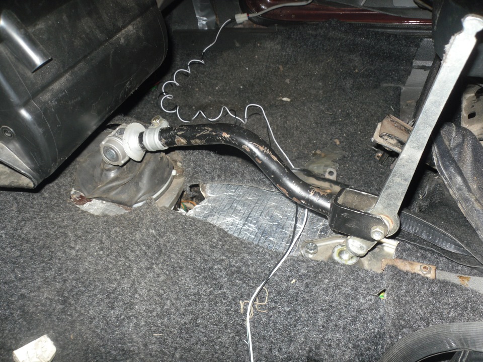 Перенос ручки КПП под бороду BMW e36 — Lada 2106, 1,3 л, 1986 года ...