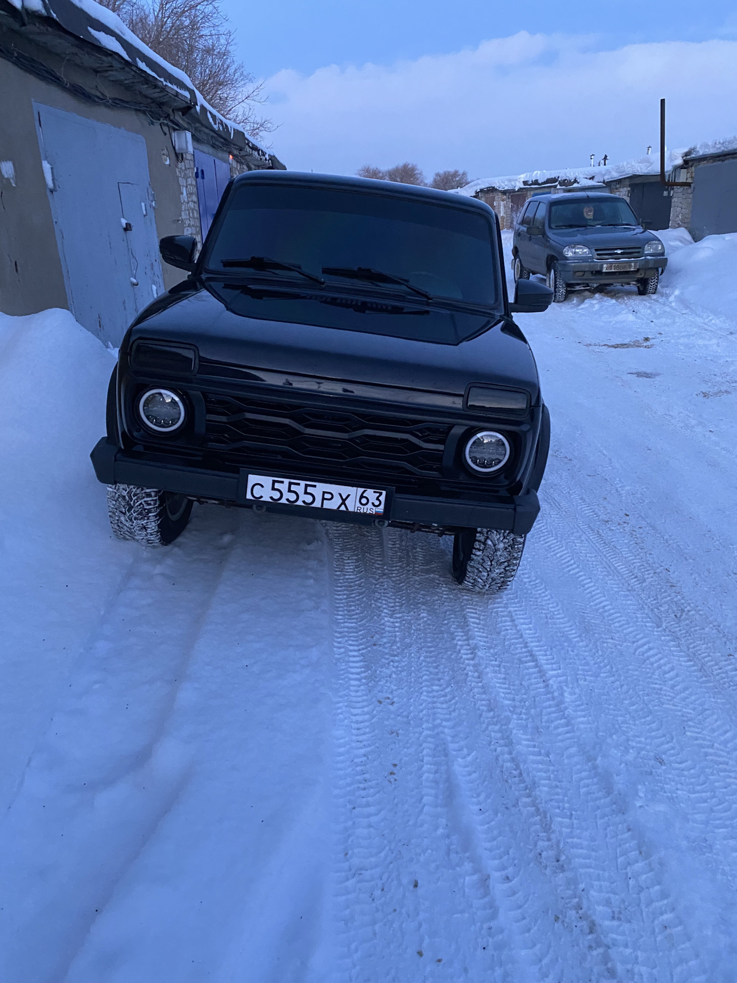 Гранта зеркала — Lada 4x4 3D, 1,7 л, 2014 года | аксессуары | DRIVE2