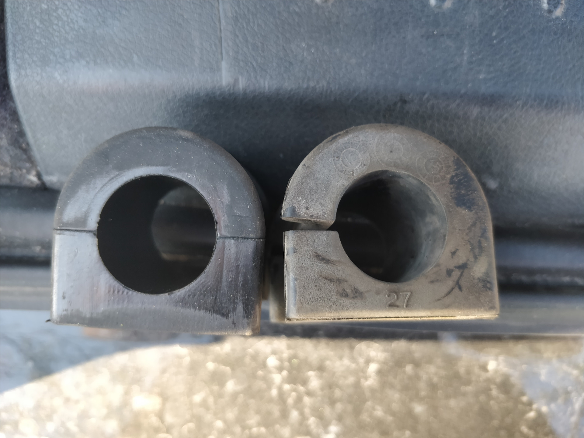 Втулки стабилизатора. — Geely Emgrand EC7 FE-1, 1,5 л, 2014 года ...