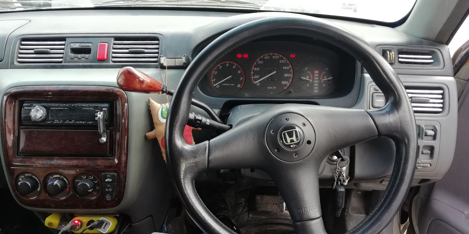 Руль momo — Honda CR-V (RD1/RD2), 2 л, 1996 года | тюнинг | DRIVE2