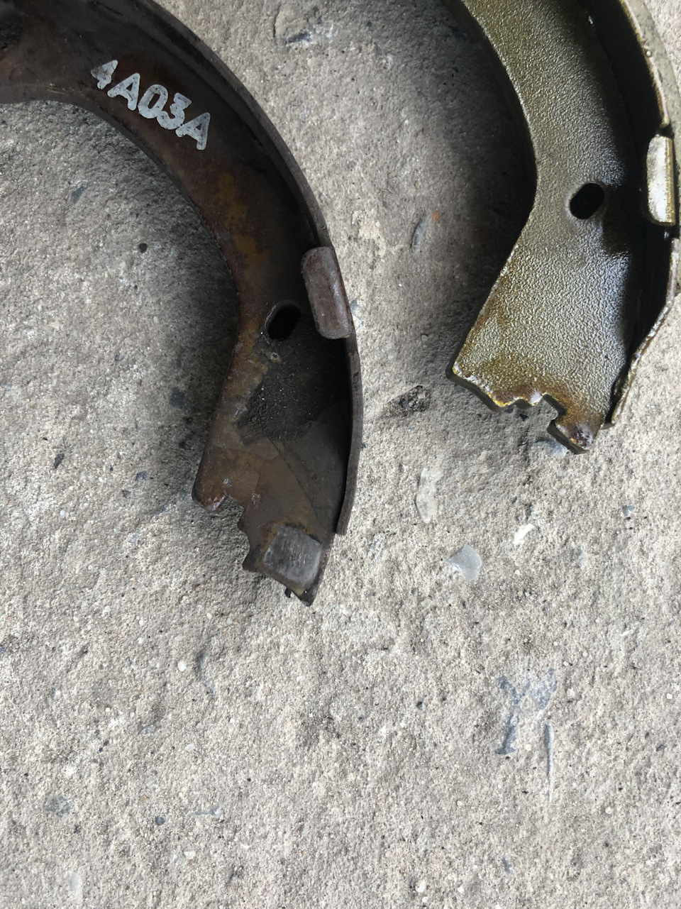Временный пост. Колодки ручника — KIA Sorento (2G), 2,2 л, 2014 года ...
