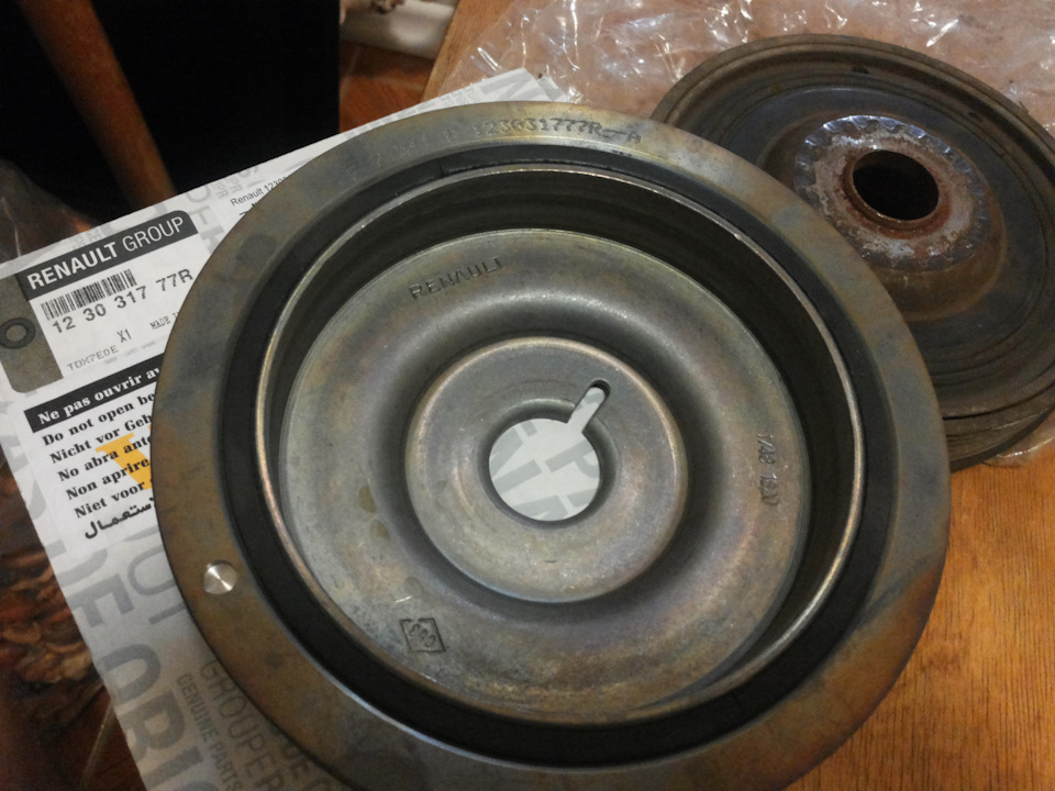 123031777R Ременный шкив, коленчатый вал RENAULT | Запчасти на DRIVE2