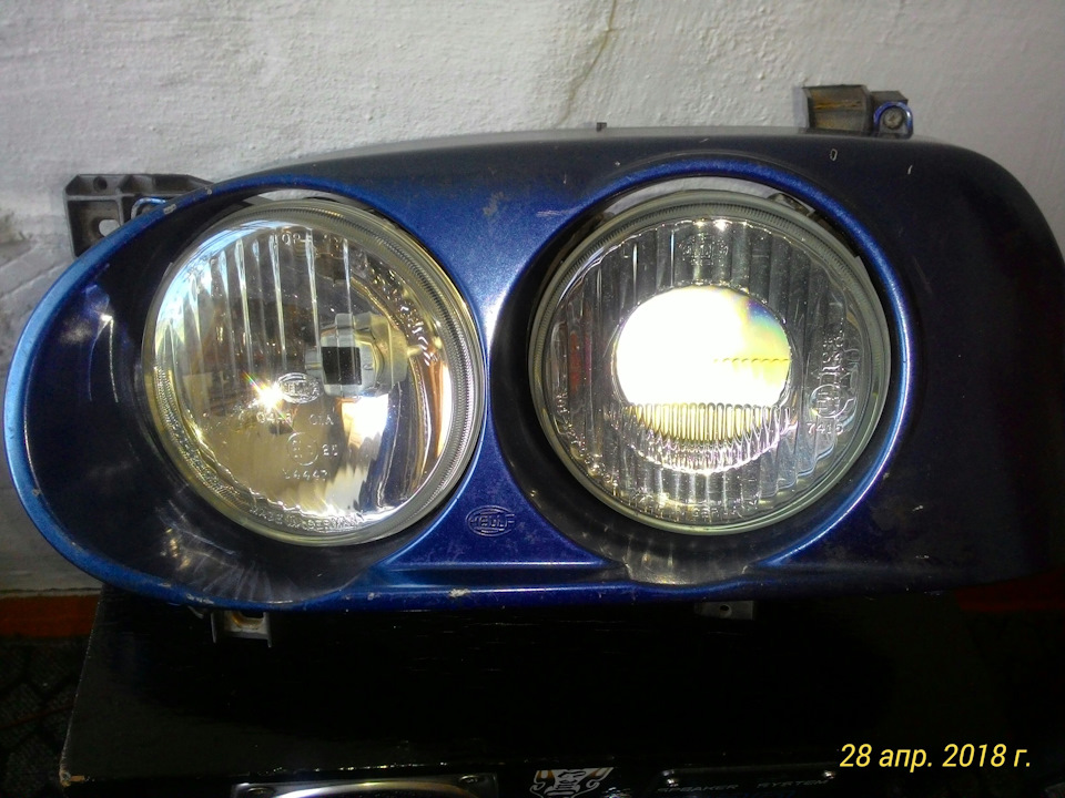 Hella Dual Round))) — Volkswagen Golf Mk3, 1,8 л, 1995 года | запчасти ...