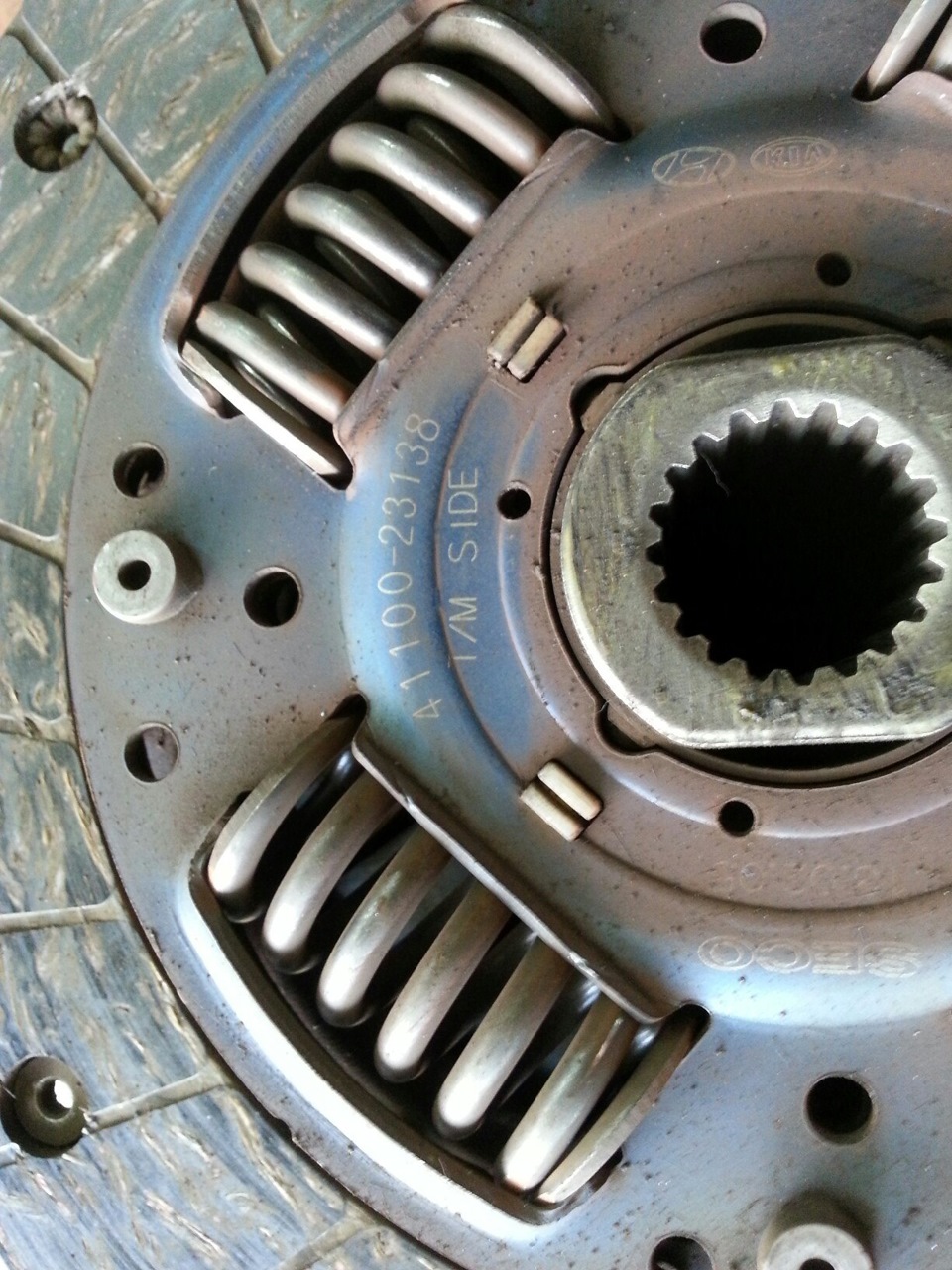 Кончился выжимной. — KIA Rio (3G), 1,6 л, 2013 года | визит на сервис ...