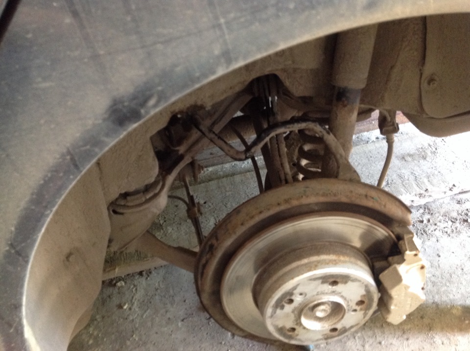 Продольный рычаг — Mercedes-Benz E-Class (W210), 2,4 л, 1998 года | своими руками | DRIVE2