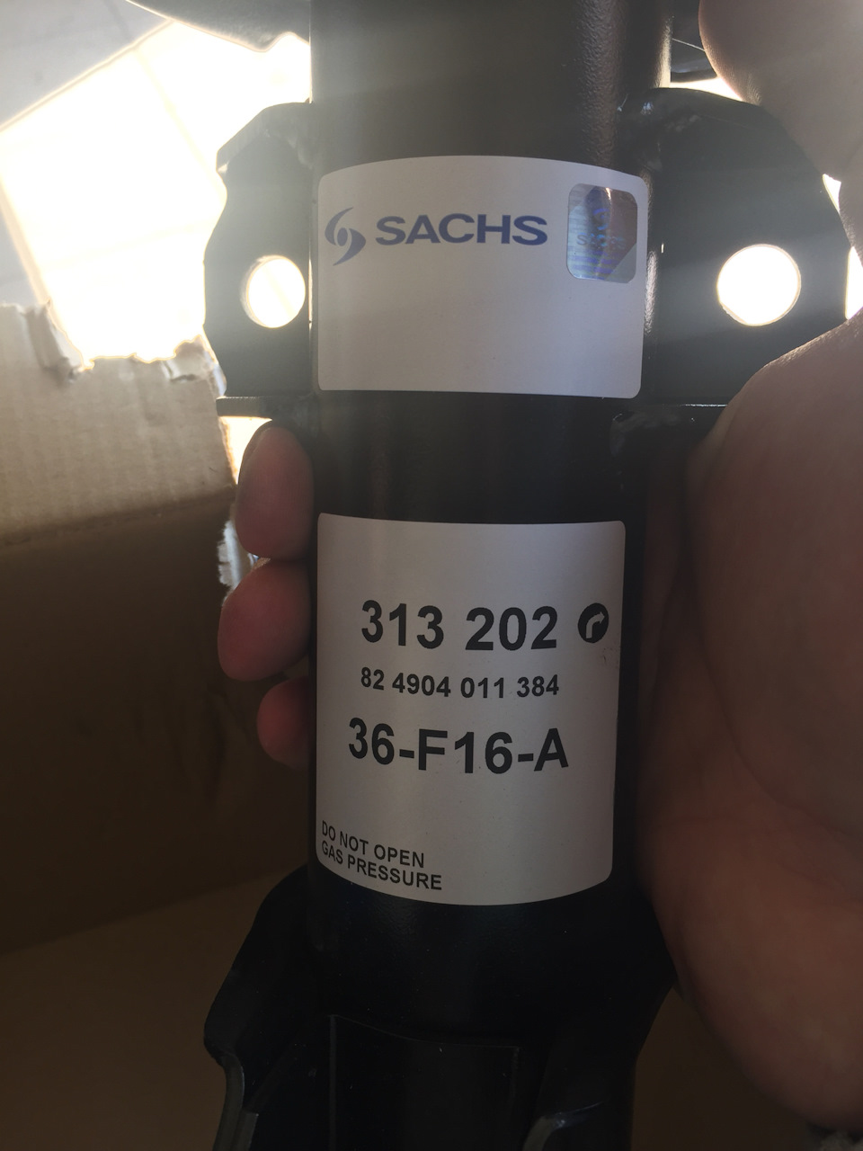 313202 Амортизатор (слева) для SAAB SACHS | Запчасти на DRIVE2