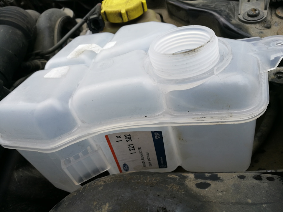 1221362 Бачoк расширительный Ford | Запчасти на DRIVE2