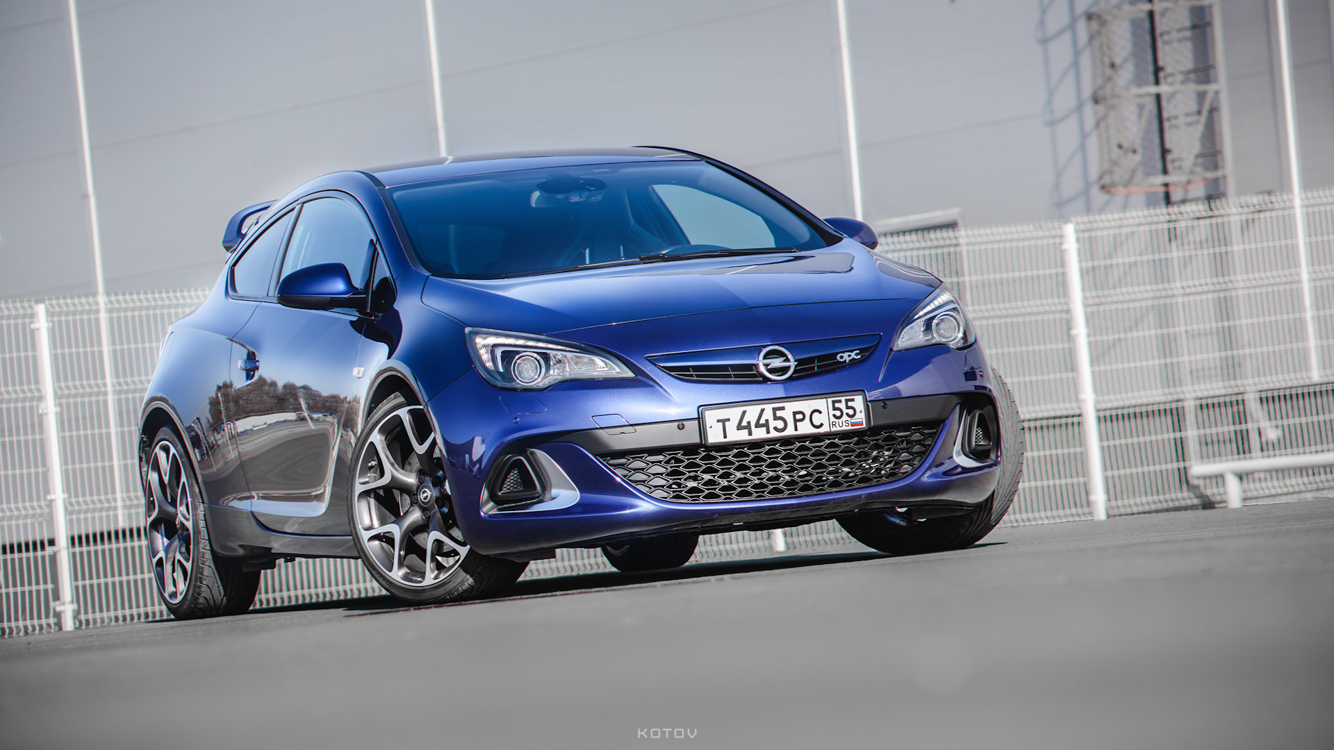 Opel Astra J OPC 2.0 бензиновый 2013 | Egoist на DRIVE2