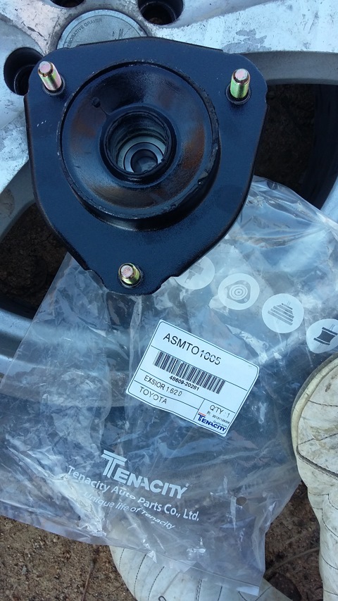 4860920281 Опора стойки TOYOTA LEXUS | Запчасти на DRIVE2