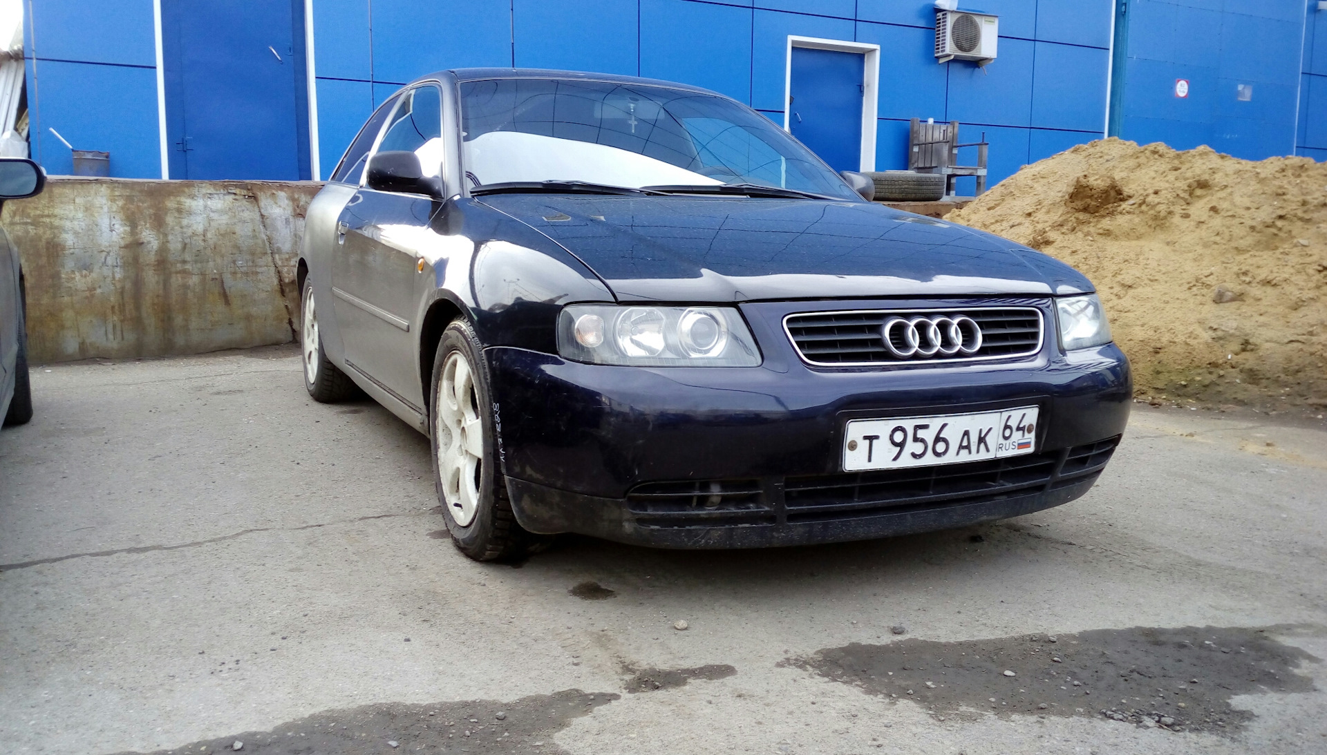 Поменял бампер на нормальный, Хотя и тот смотрелся не плохо) — Audi A3 (8L), 1,8 л, 1998 года ...