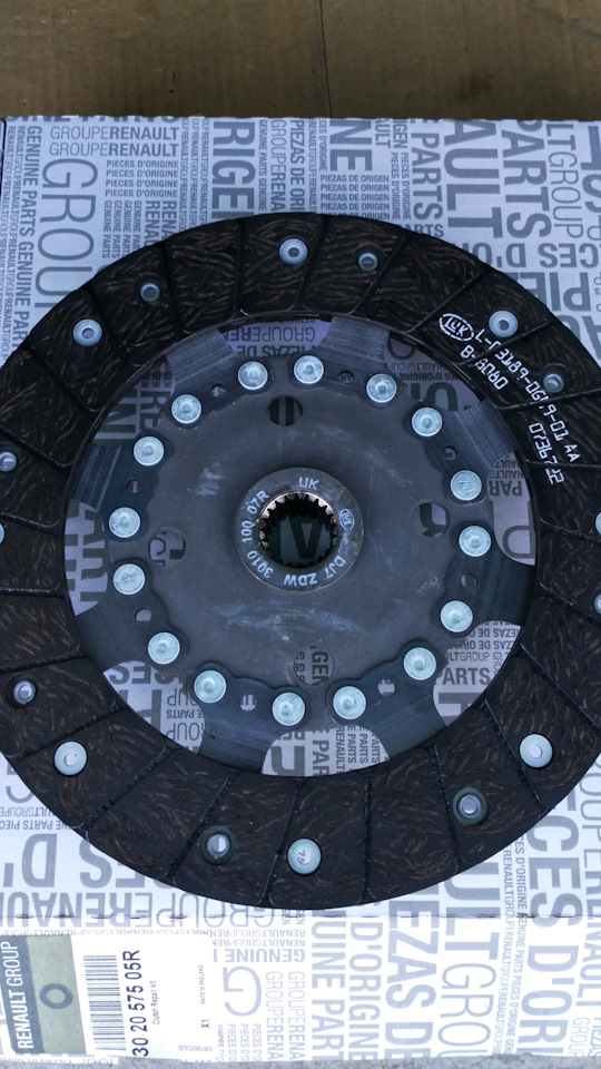 302057505R Комплект сцепления RENAULT | Запчасти на DRIVE2
