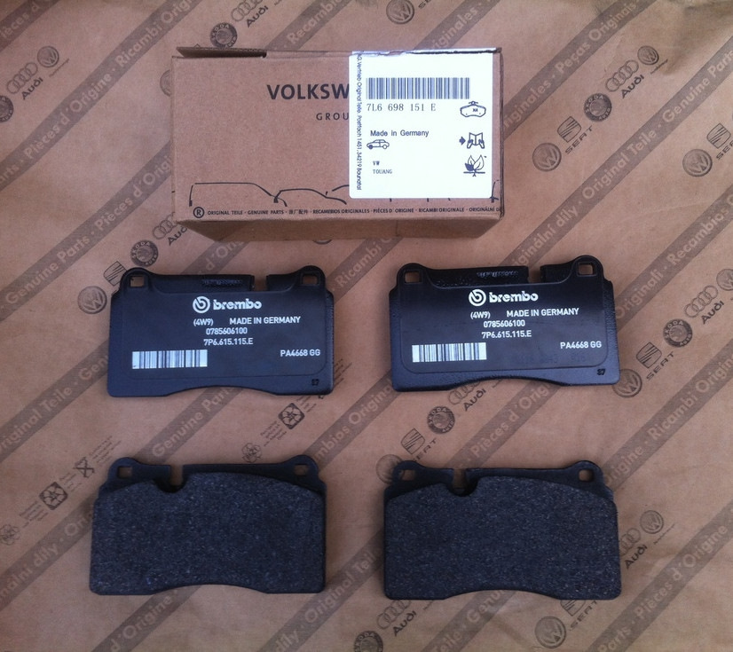 Замена колодок 7L6698151J — Volkswagen Touareg (2G), 3 л, 2016 года ...