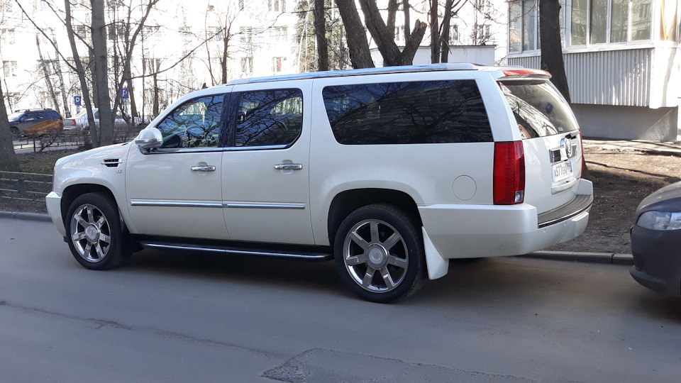 Шевроле Каптива 2,4 & Кадиллак Эскалейд 6,2 — Cadillac Escalade ESV (2G ...