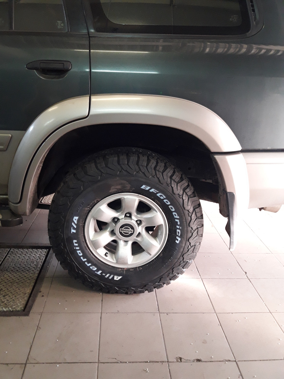 BFGoodrich All Terrain T/A KO2 285/75 R16 — Nissan Patrol GR II (Y61 ...