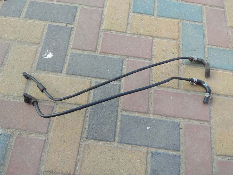 Продолжение — корпус термостата, трубки, патрубки. Новый антифриз ...