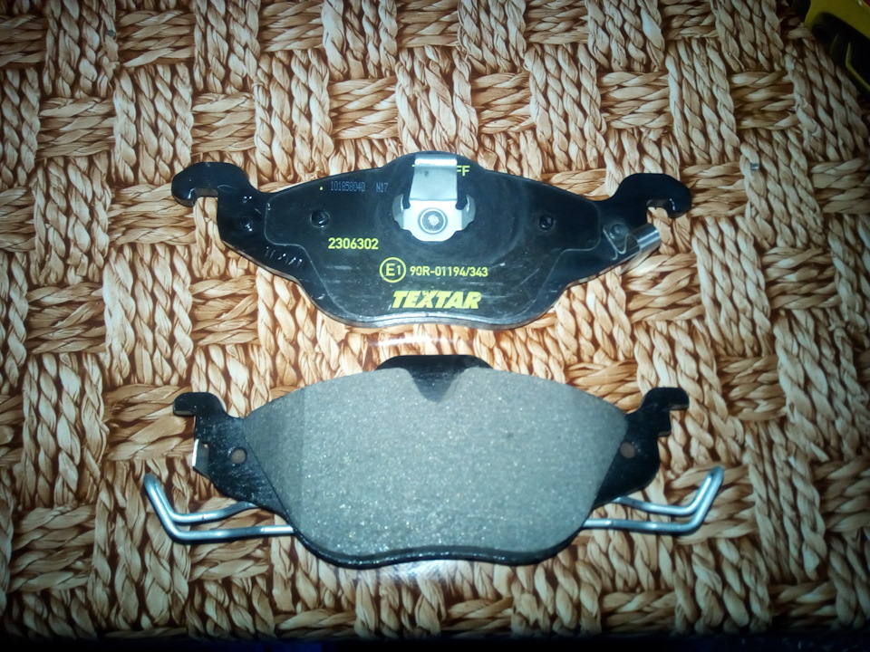 .Заказал тормозные диски и колодки Textar — DRIVE2